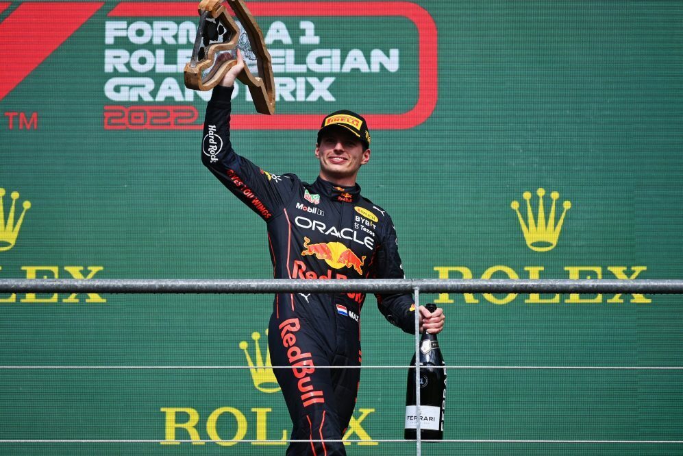 Verstappen เร็วระห่ำ เริ่ม 14 จบด้วยแชมป์ กวาดเรียบทุกรางวัล ศึก F1 2022 ที่เบลเยี่ยม | AUTODEFT ...